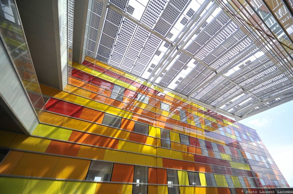 Visual Inspiration: Photovoltaic Facades – Co-Geeking